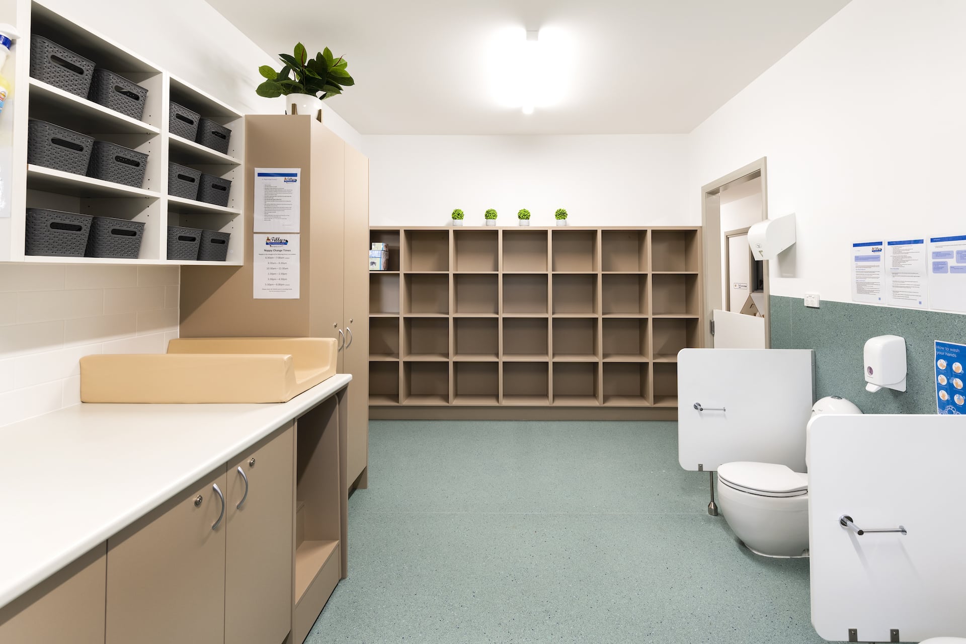 Dondra Head Unit Trust - Lighthouse Funds Management